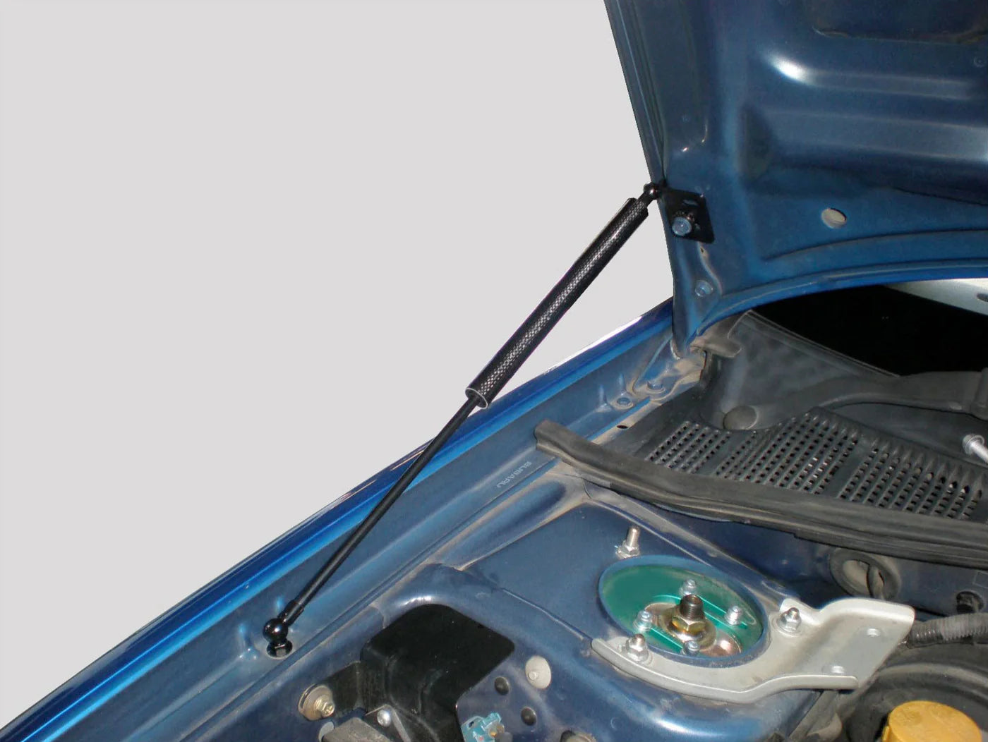GReddy 05-07 Subaru WRX/STi Engine Hood Lifter Kit (Designed for OEM w ...