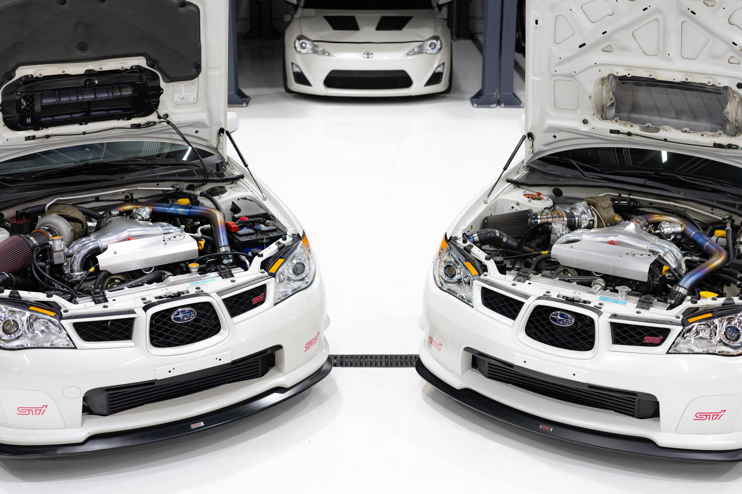 OFF THE LINE PERFORMANCE – OFF THE LINE PERFORMANCE